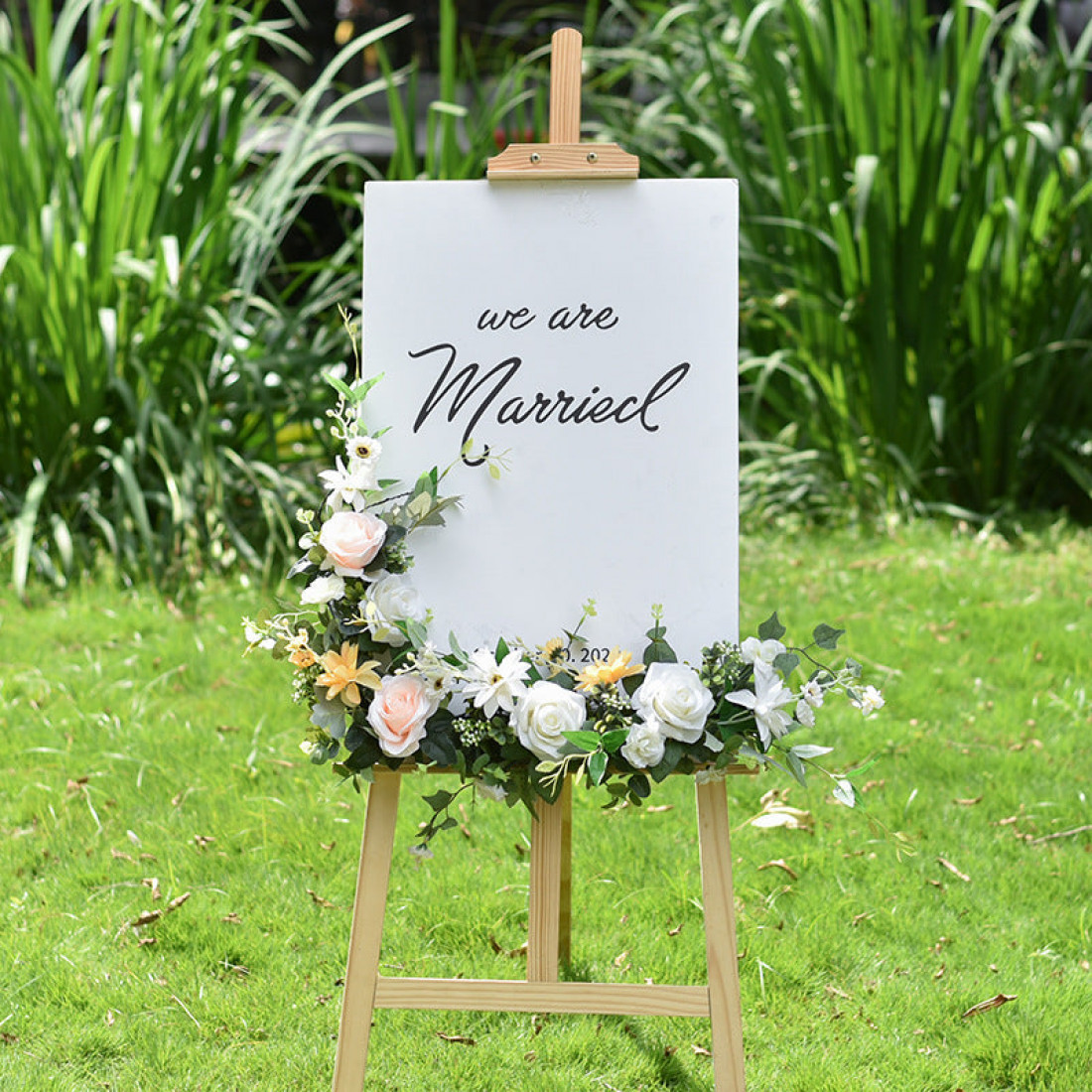 floral arrangement for signage, wedding welcome signage, shop open ...